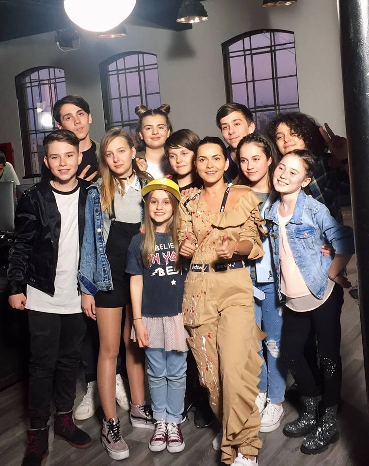 INNA a lansat alături de copiii de la Vocea României piesa „Kids in ...