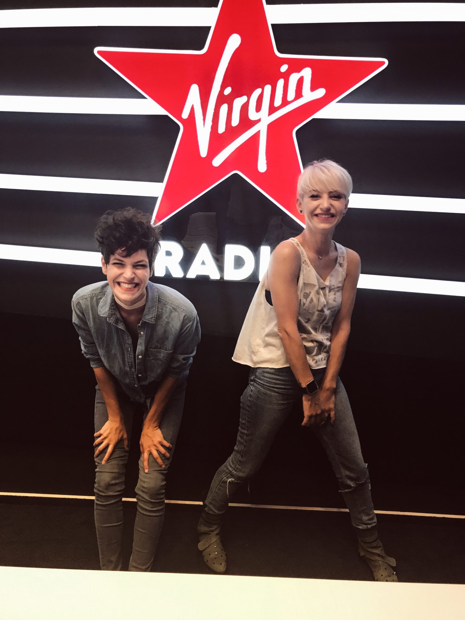 Așa a răspuns Giulia la întrebările Oracolului Virgin – AUDIO : VIRGIN ...