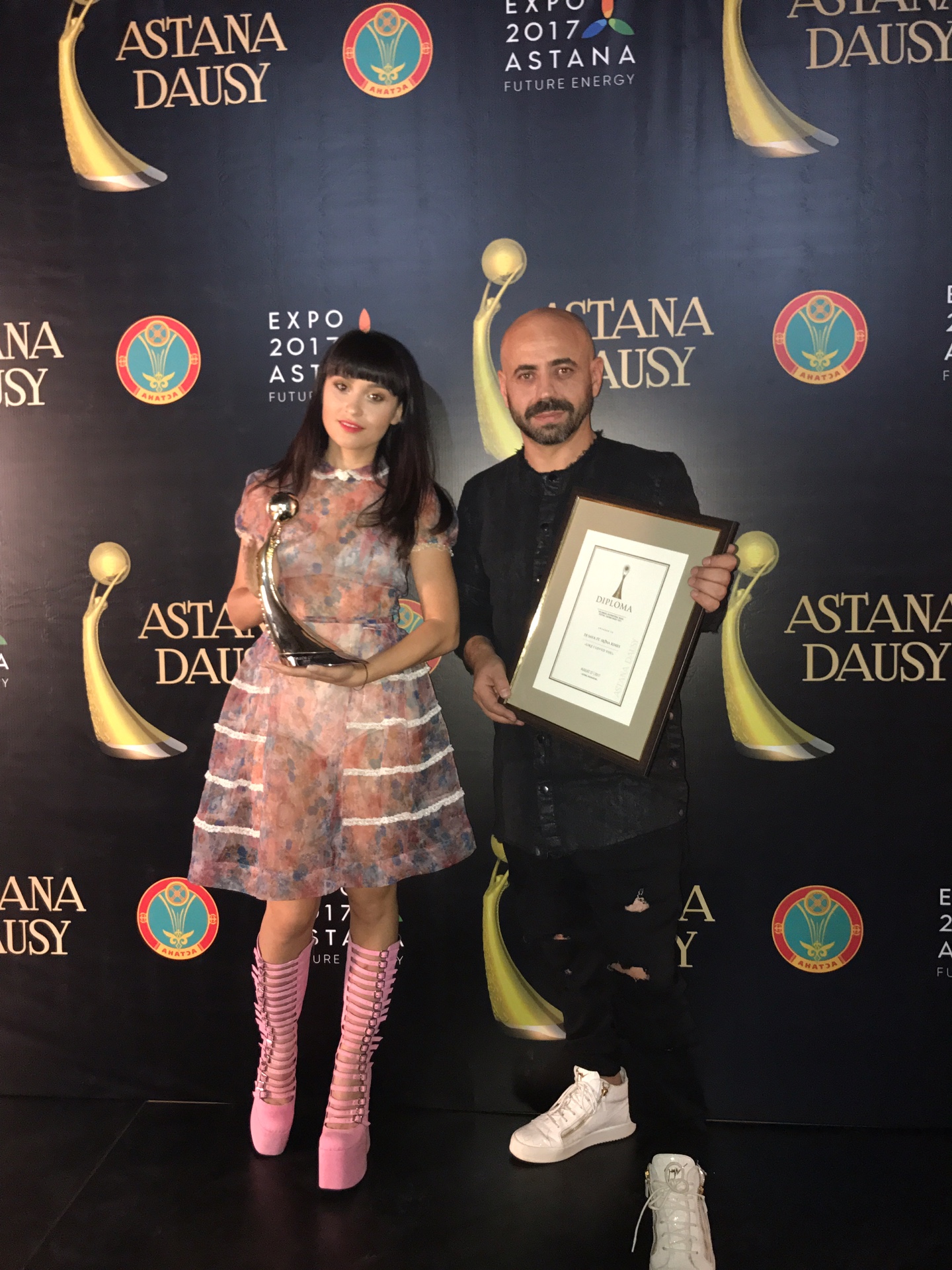Premiu Pentru Dj Sava și Irina Rimes La Astana Dausy Music Awards