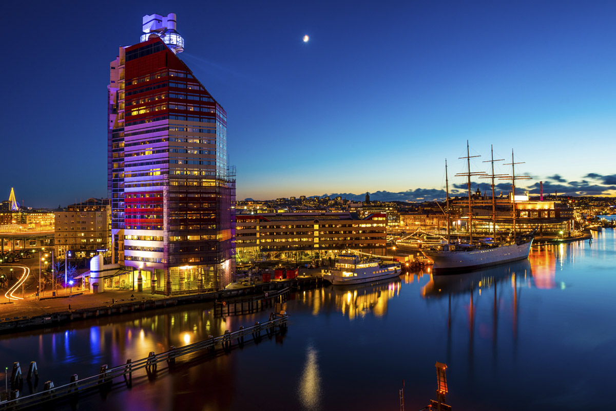 Fetelor, cea mai bună țară pentru noi ar fi Suedia! : VIRGIN RADIO ROMANIA