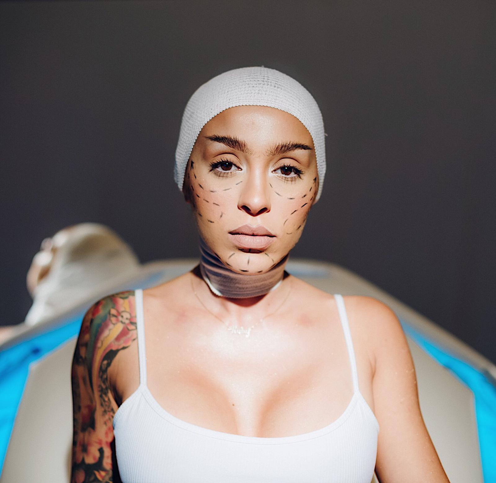 Ruby lansează „Costa” : VIRGIN RADIO ROMANIA