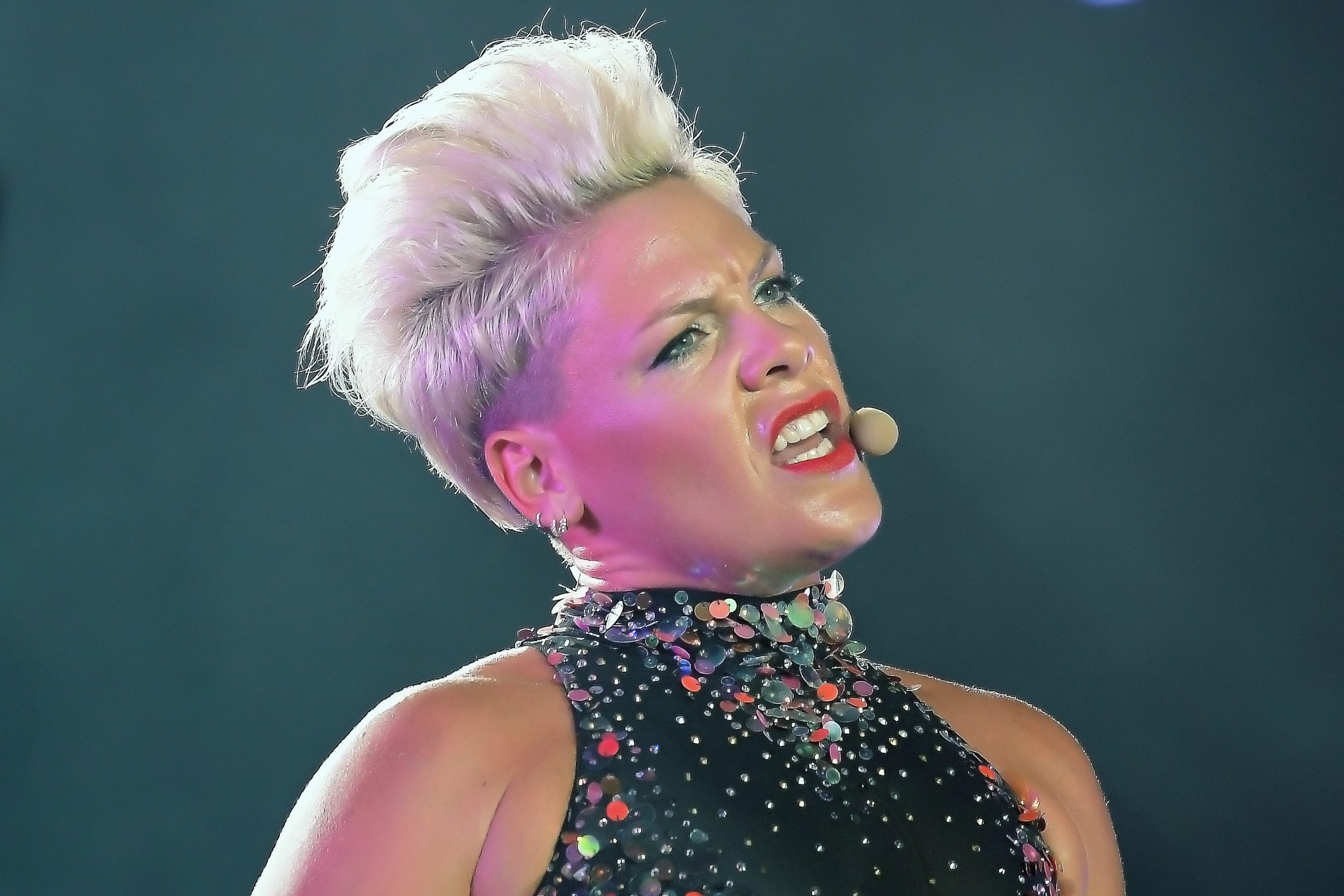 Pink, criticată de fani: Ce le transmite cântăreața celor care spun că ...