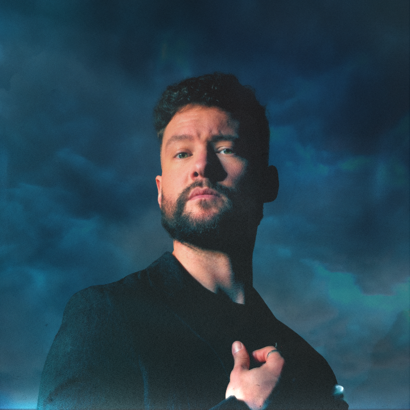 Calum Scott a lansat single-ul “Lighthouse” : VIRGIN RADIO ROMANIA