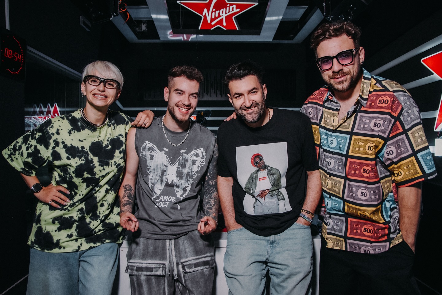 Smiley și Theo Zeciu lansează „VTM”, piesa-trofeu de 1,5 milioane de ...